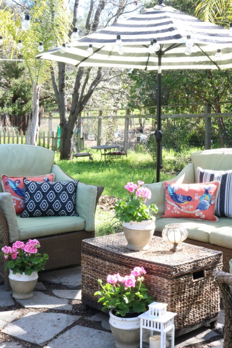 How to Host a Memorable Backyard Summer Party: Fun and Creative Ideas