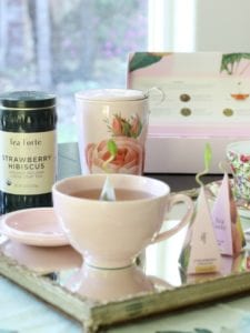 How to Love Your Life Even More From Drinking Tea